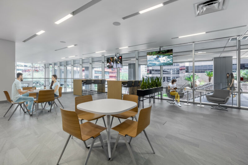 Lobby & Amenity Design | Camelback Center | Phoenix Design One ...