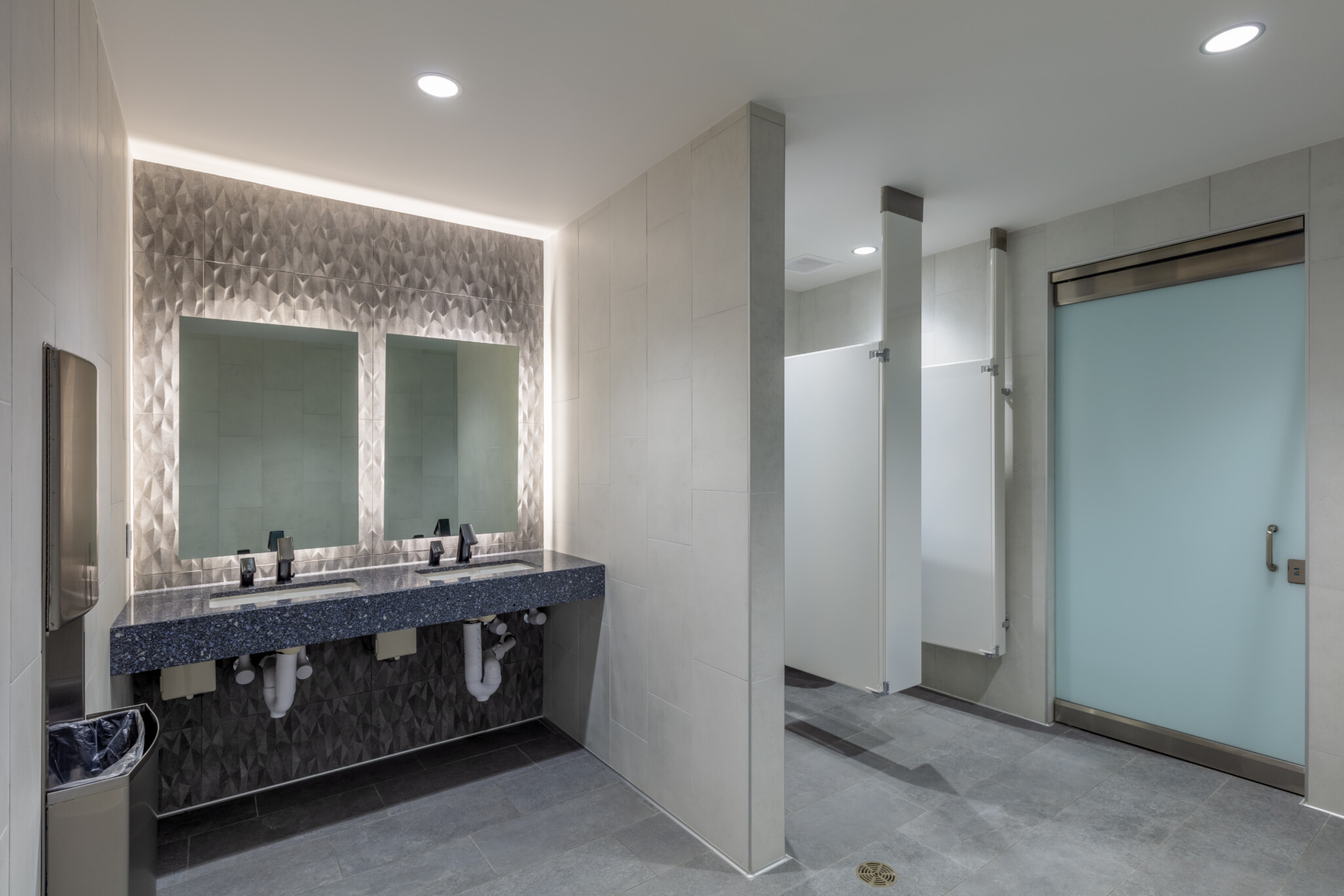 Satellite Technology Company | Phoenix Design One